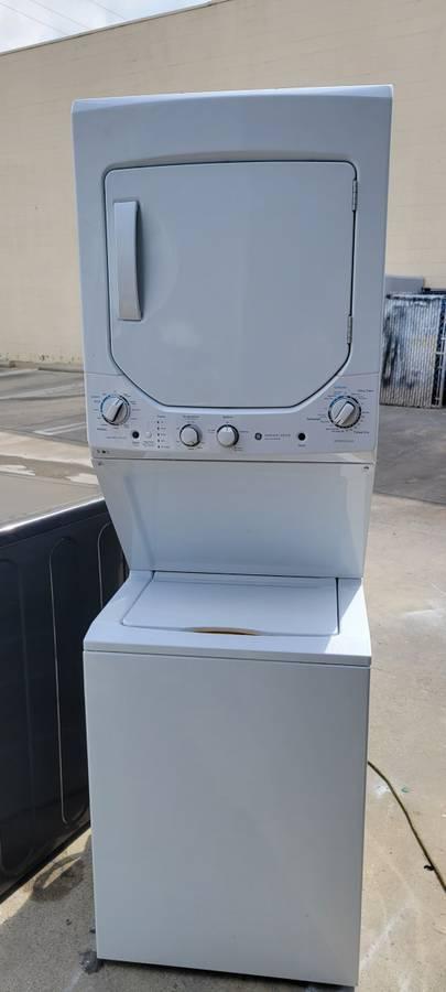 ZappAds: G.E 1 PEICE ATT. SIZE ELECTRIC STACKED WASHER N DRYER COMBO SET